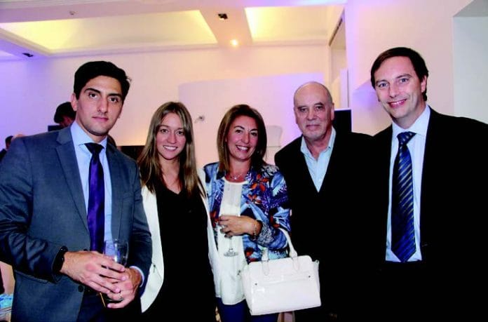 Philips presenta en Argentina Expression MR200 y MR400, sus sistemas ...